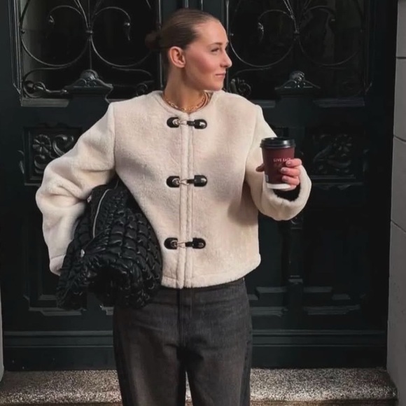 Zara | Jackets & Coats | Zara Doublefaced Toggle Jacket Ecru | Poshmark